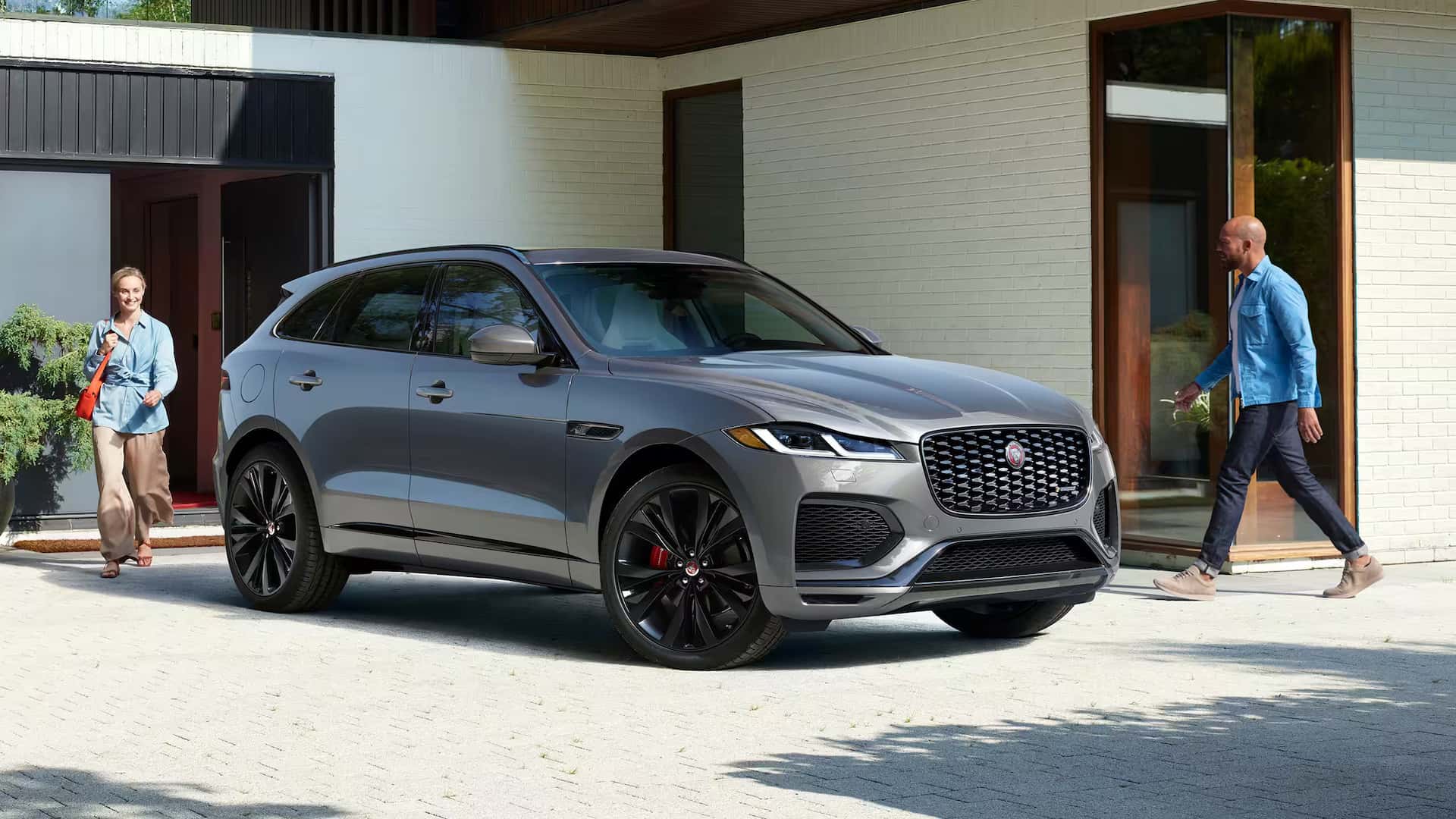 Experience Exceptional Service and Sales | Jaguar North Haven