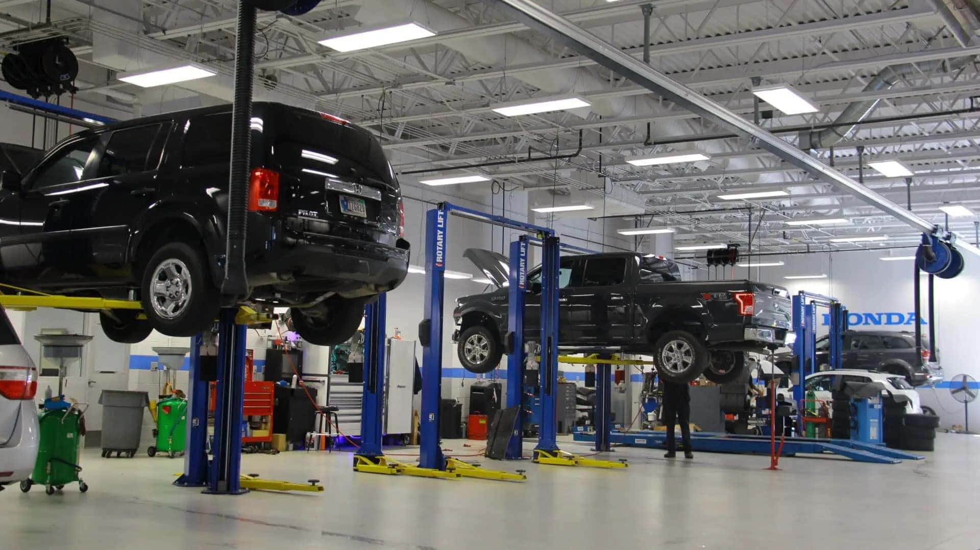 Auto Service, Oil Change & Car Maintenance | Capital Honda