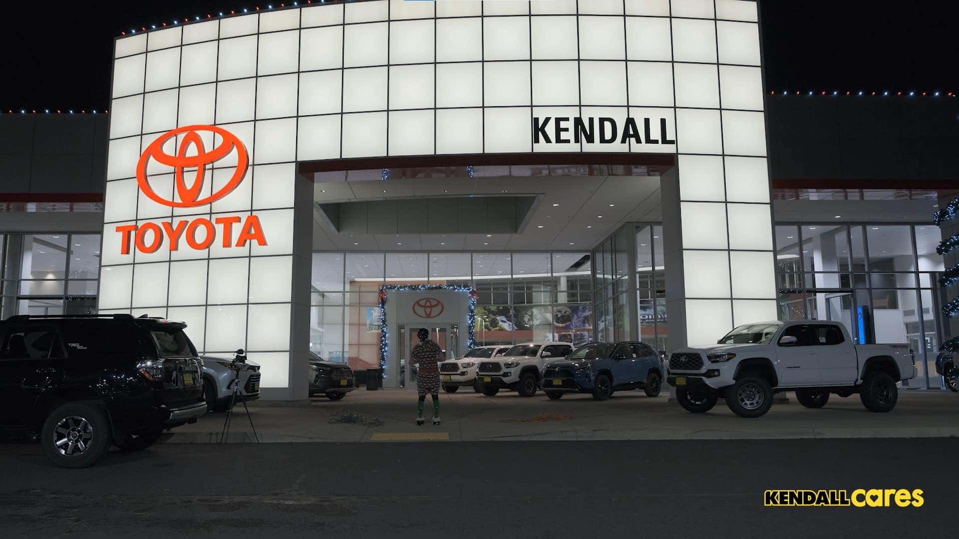 Light the Night in Bend With Kendall Cares | Kendall Auto Oregon