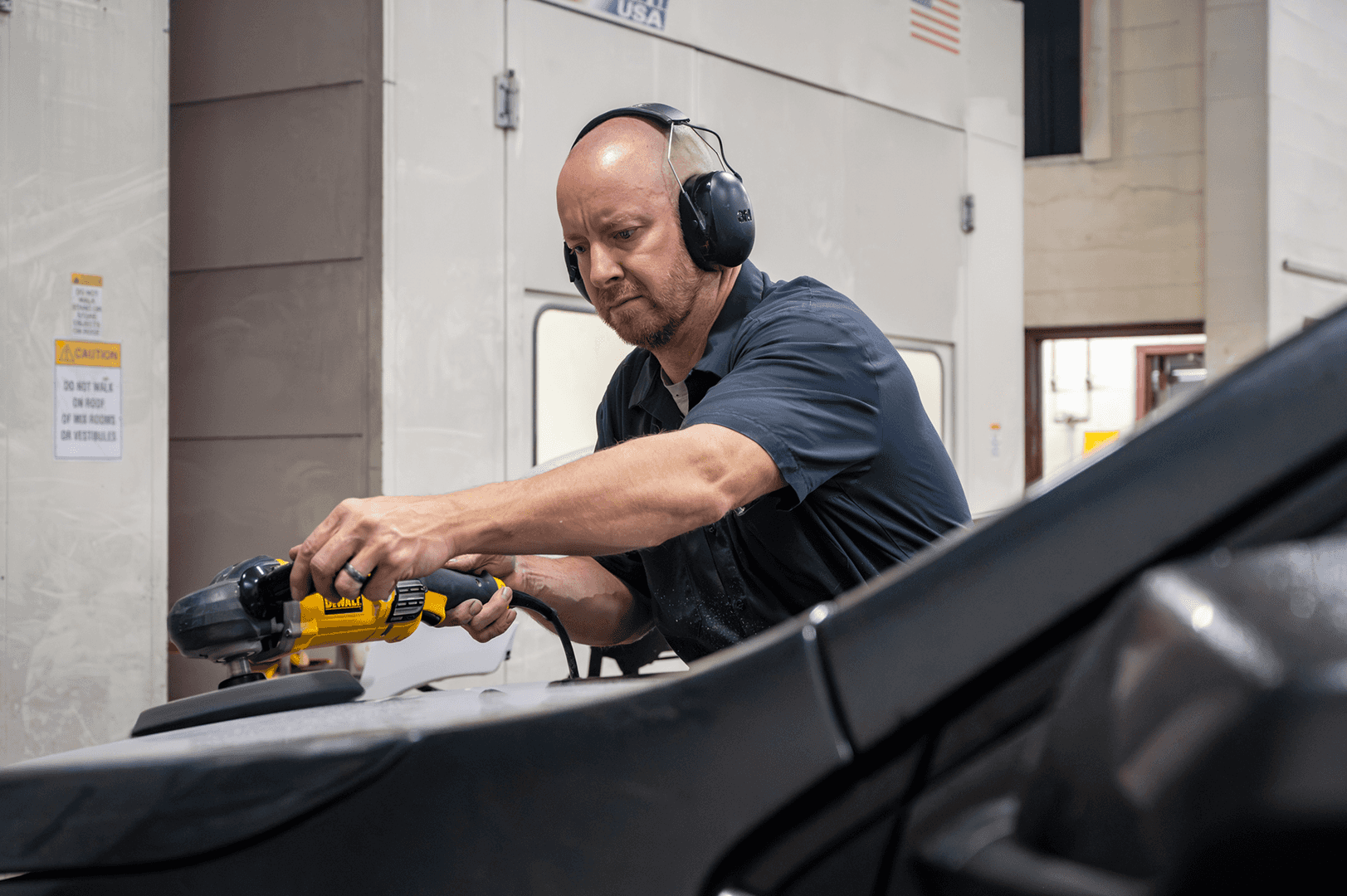 Discover the Expertise of our Collision Center - Jeff Belzer Roseville CDJR