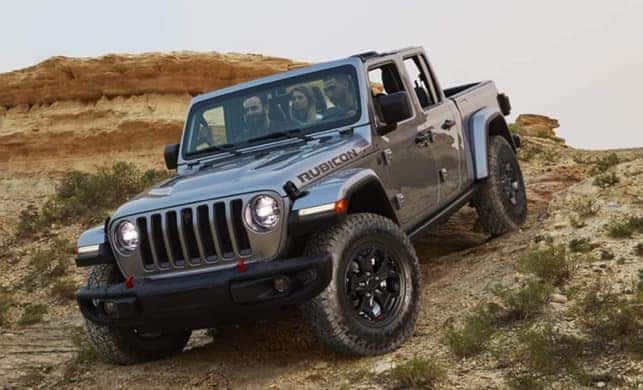 Research 2020 Jeep Gladiator near Jericho, New York