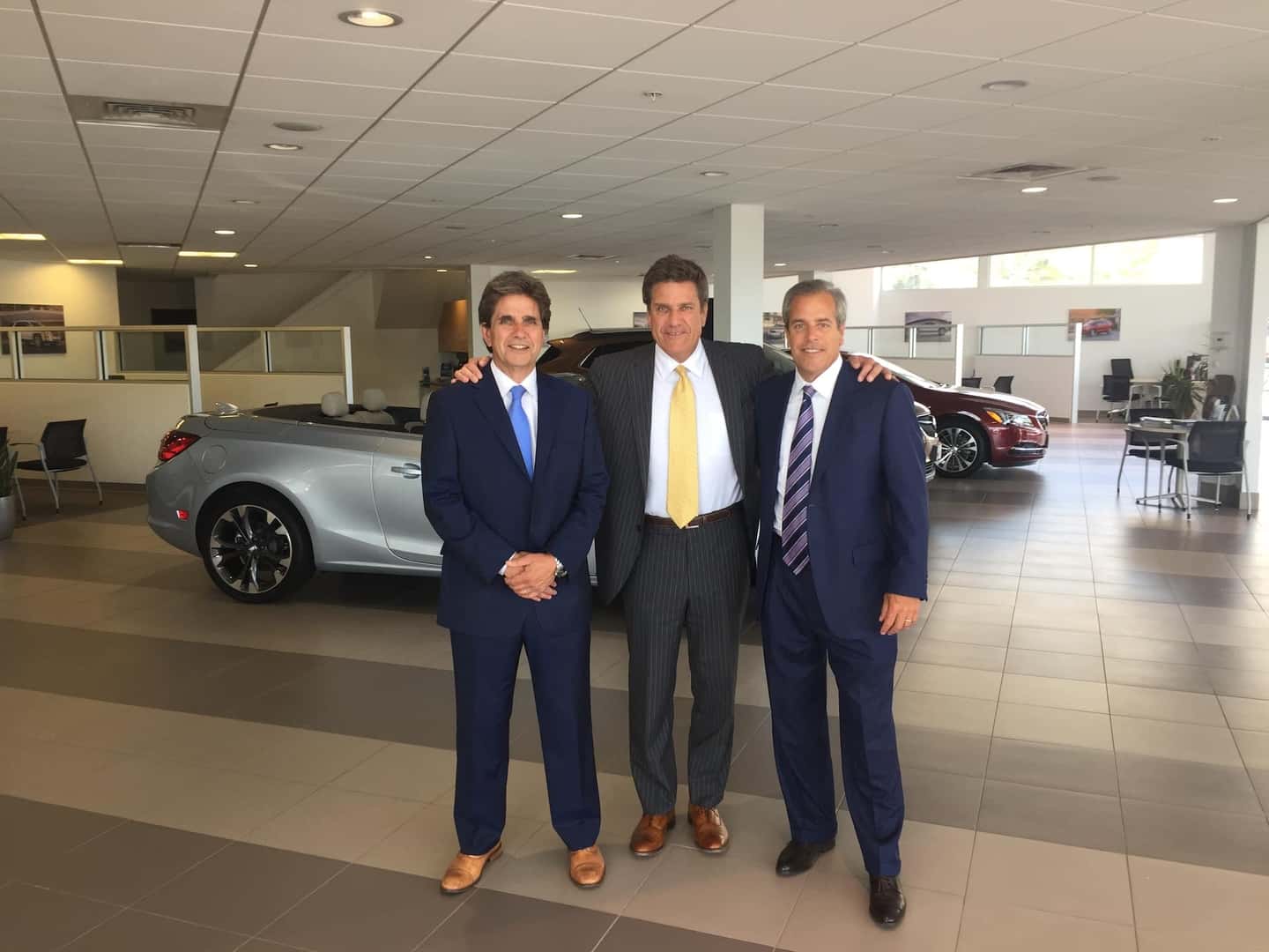 New and Pre-Owned BMW Dealer in Nashua | Tulley BMW of Nashua
