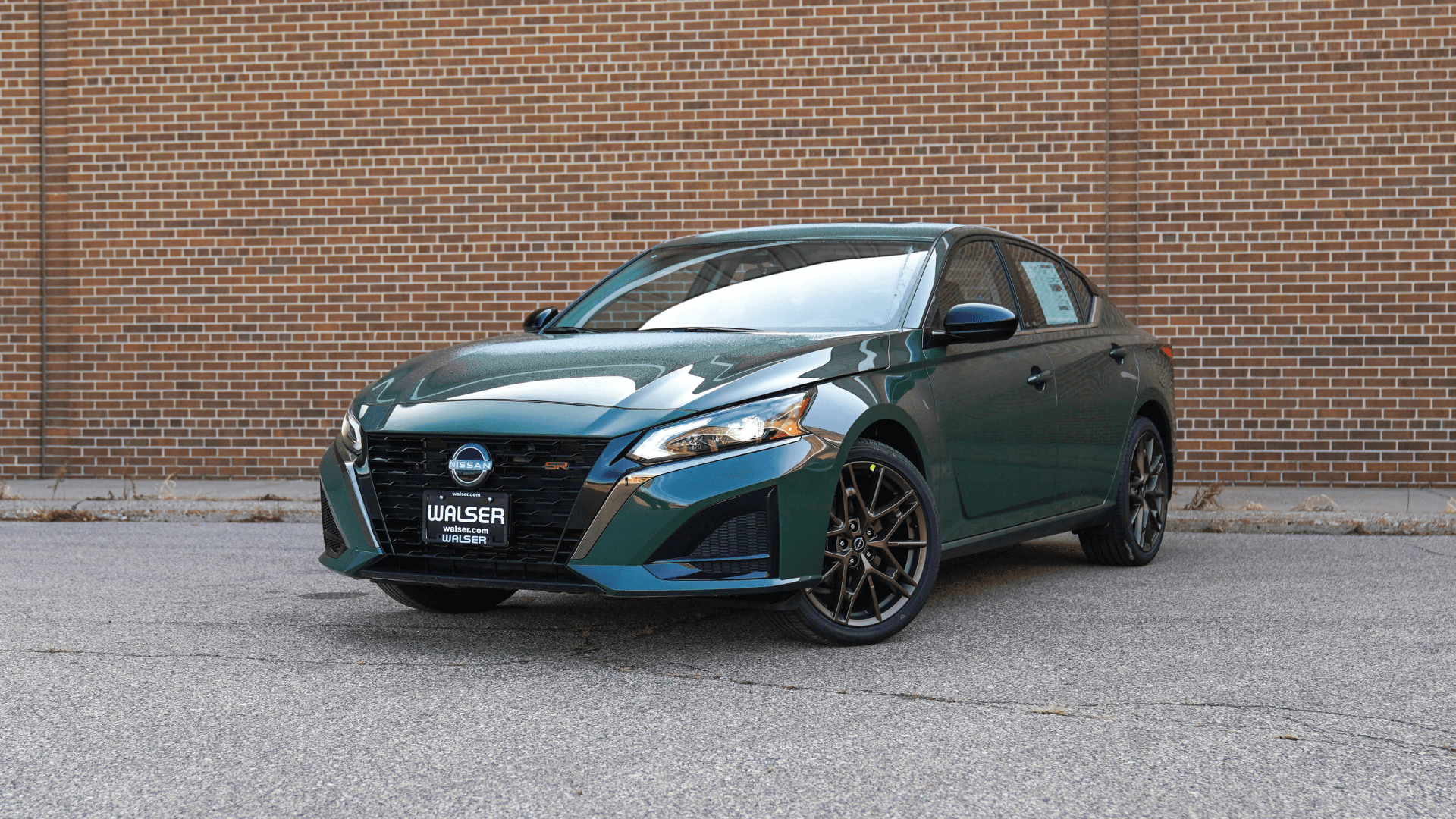 2025 Nissan Altima SR Trim Features & Review | Tactical Metallic Green
